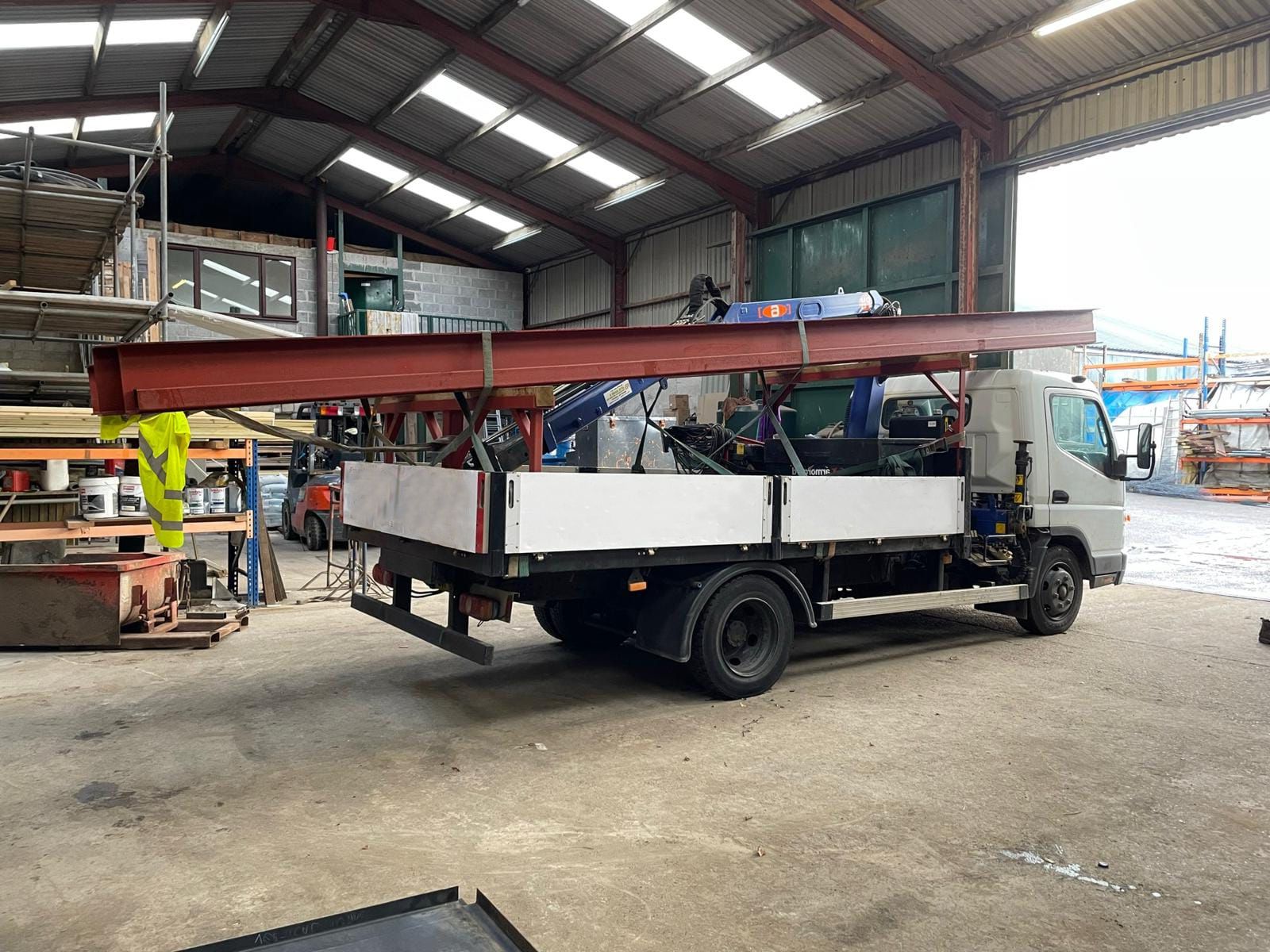 Crane Hire Cardiff, South Wales | Spider, Hiab, Hooka Mini Cranes